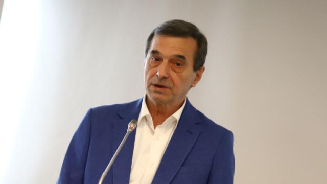 Димитър Манолов: Има потребност да бъдат увеличени доходите на хората ...