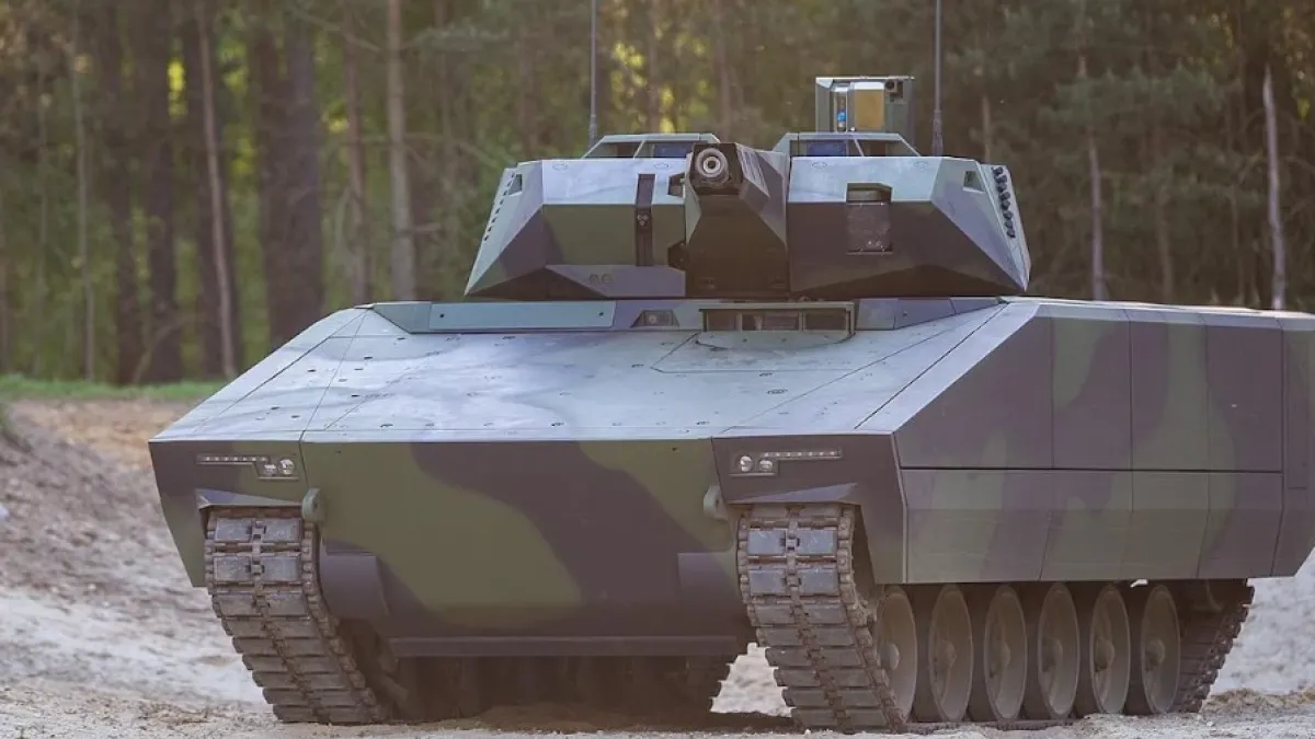 Rheinmetall вече достави първата БМП Lynx на украинските въоръжени сили ...